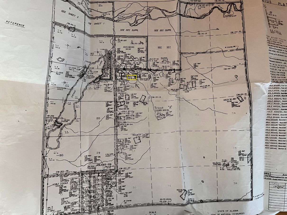 Remote Cozy Cabin, over 19 acres Lake Access, Near Talkeetna