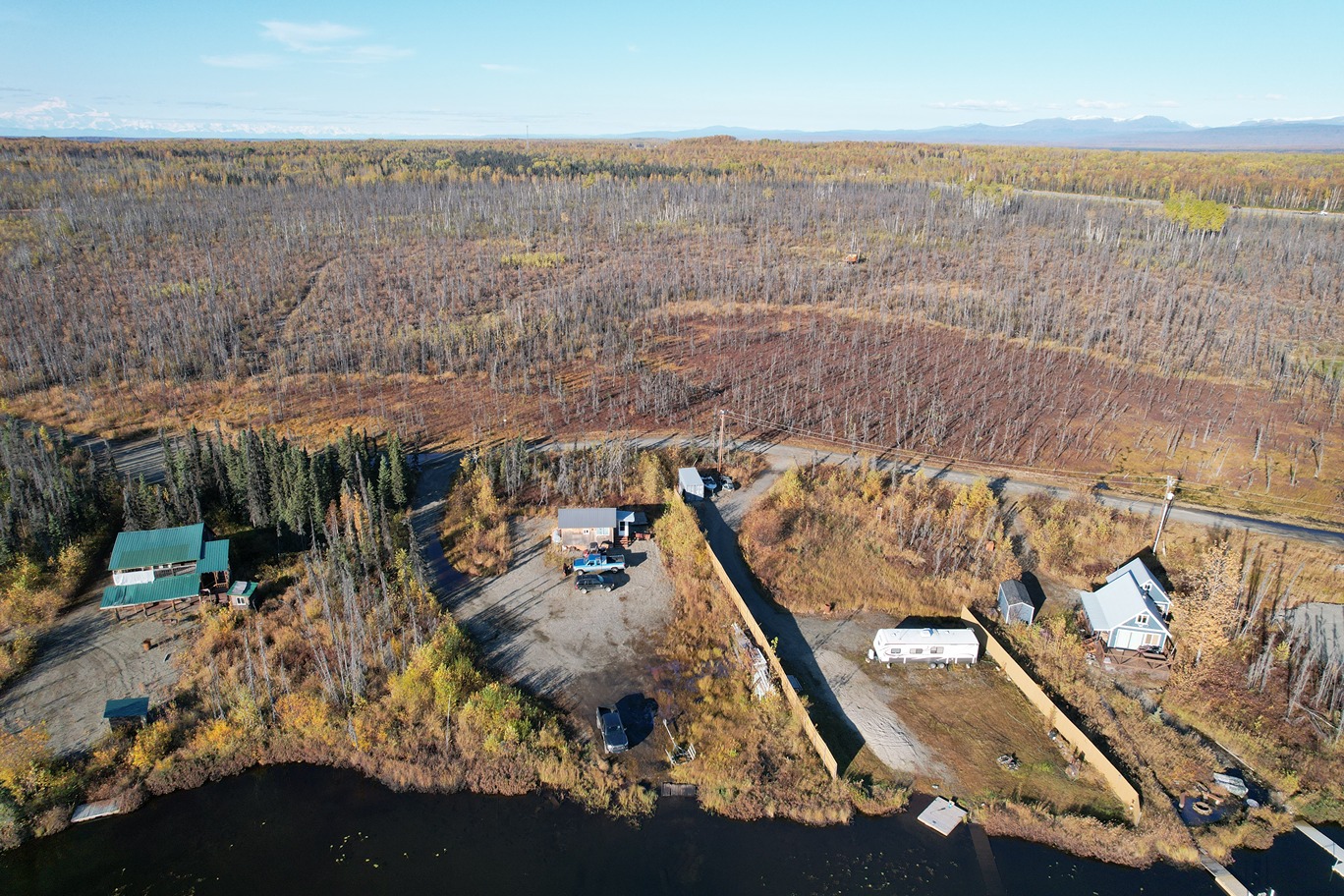 Lakefront Log Home and Cabin on 17 Acres in Willow Alaska